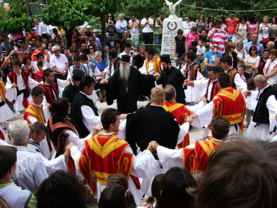 Τι είναι το έθιμο της «Λέησης» που αναβιώνει κάθε Δευτέρα του Πάσχα - Dnews