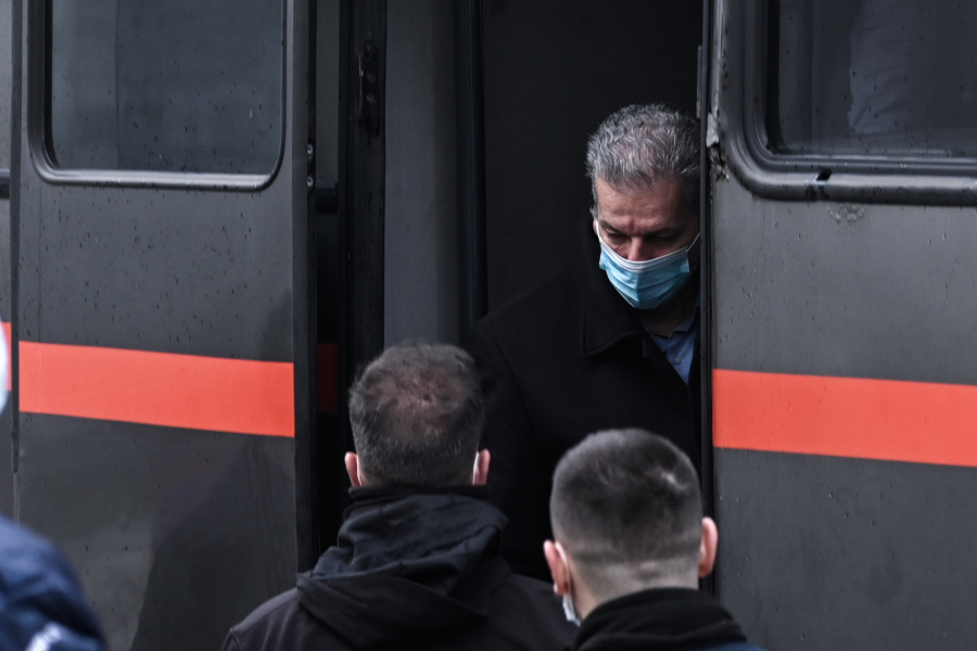 Folli Follie: Αυτές είναι οι ποινές στην οικογένεια Κουτσολιούτσου - Dnews