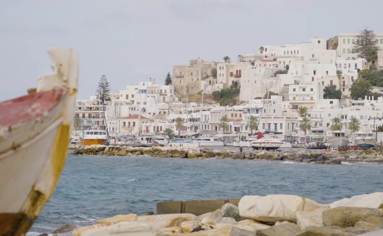 Απόκριες: Το ελληνικό νησί που πρέπει να πάτε τουλάχιστον 1 φορά στη ...