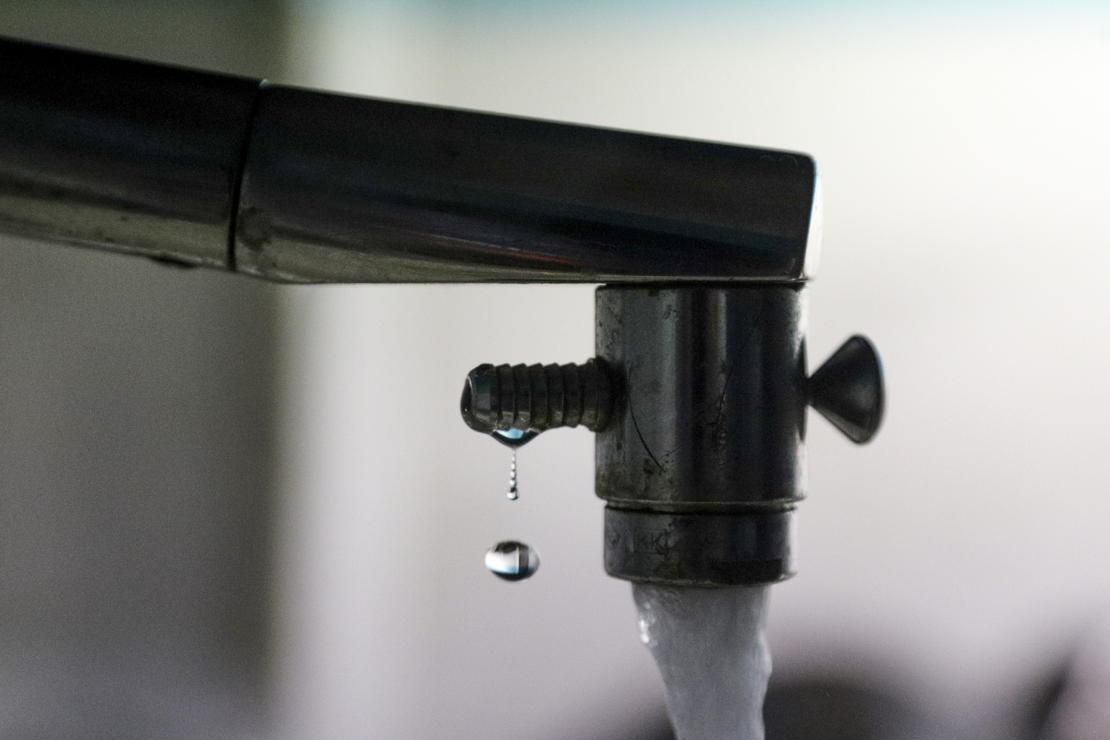 Greece's Water Infrastructure Nears Breaking Point - Dnews