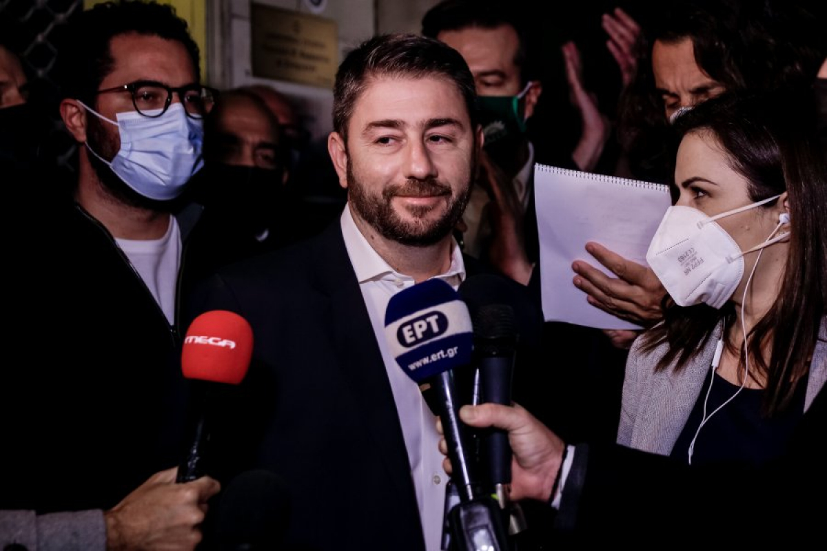 ΠΑΠΑΝΔΡΕΟΥ - Dnews