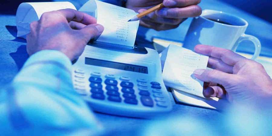 Ποια επαγγέλματα είναι υποκείμενα σε παρακράτηση φόρου 20% - Dnews